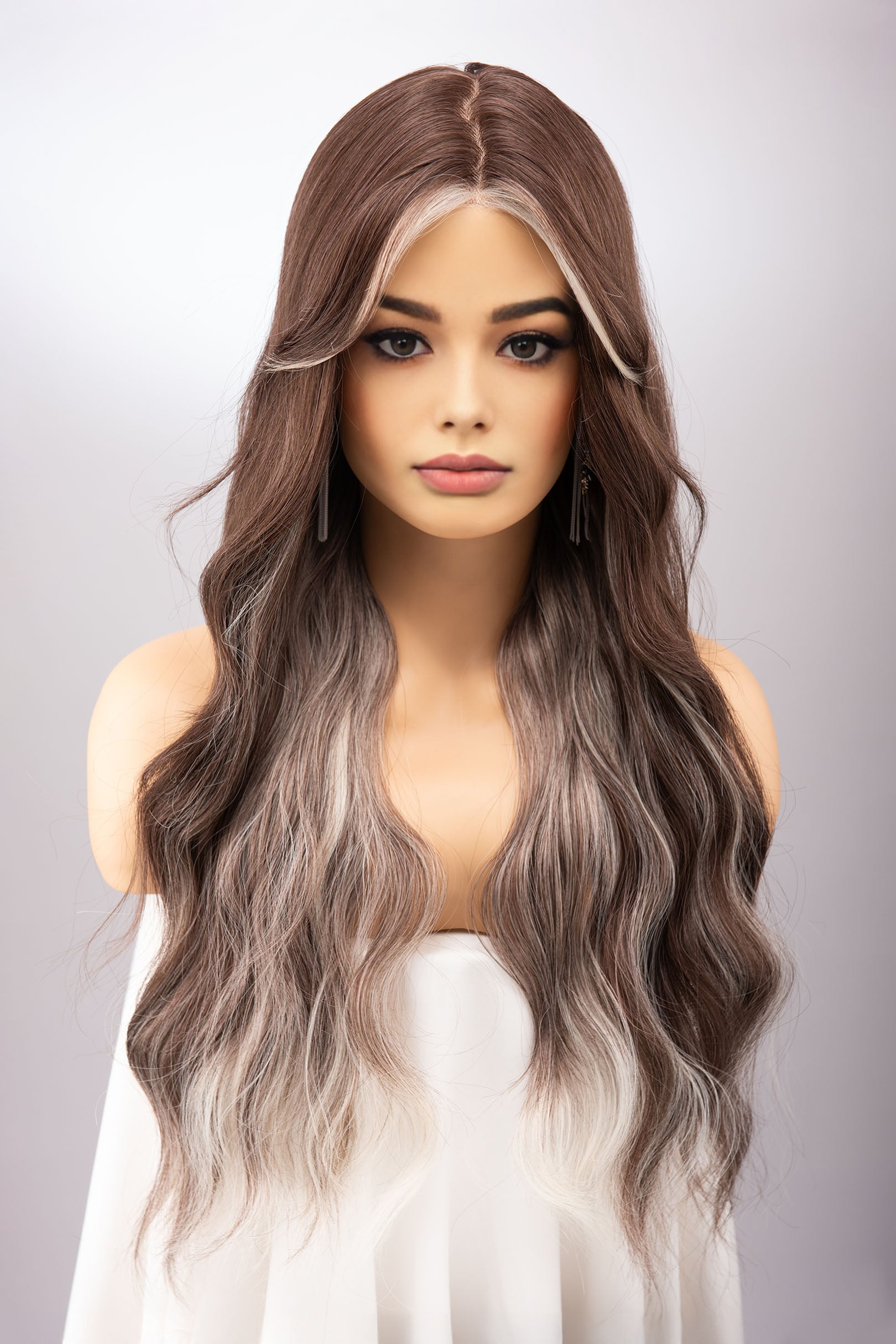 Natural Brown Brunette Color with Silver Blonde Highlights Wavy Lace W ...